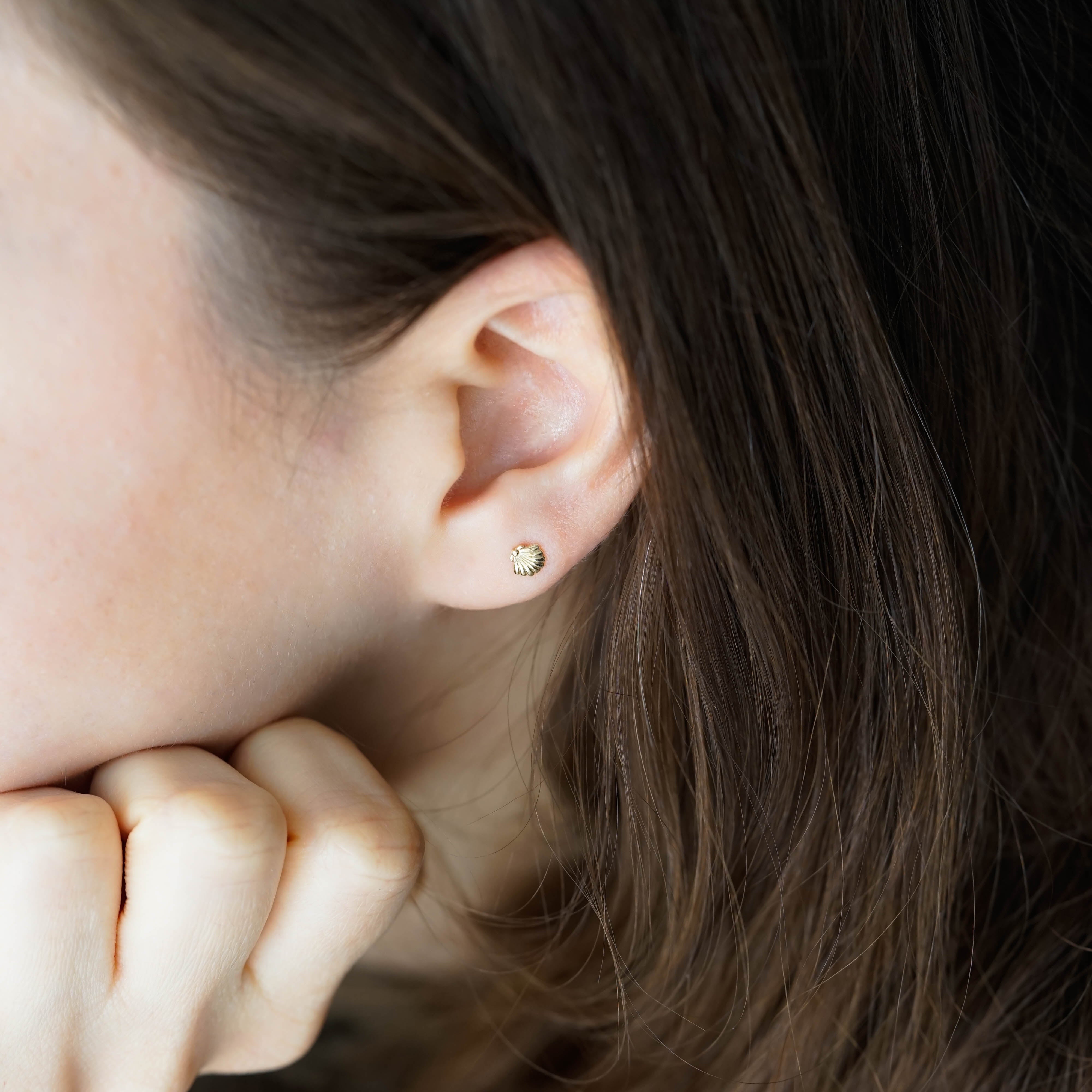 SHELL PIERCING - SARI ALTIN – Burcu Okut Jewellery